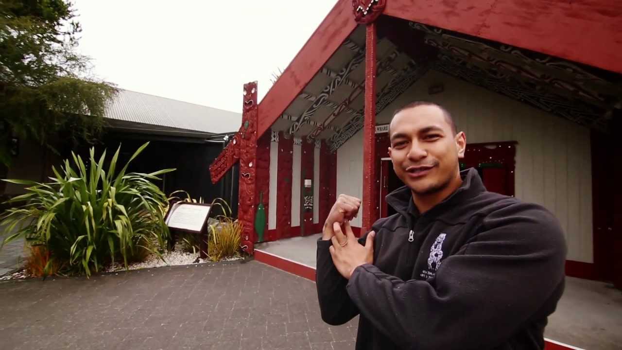 Jeff Ruha shows us around Te Puia in Rotorua Part 1 - Māori Tube Videos